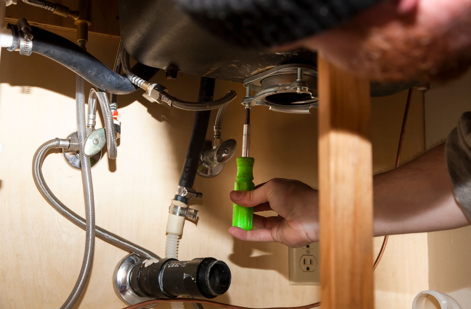 Garbage Disposal Failure? Signs & Repair in Jersey Village